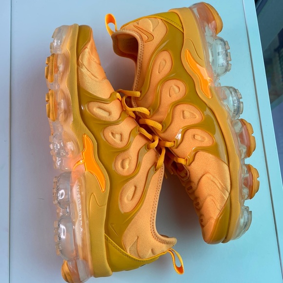 Nike | Shoes | Nike Air Vapor Max Plus Vm Air Laser Orange | Poshmark